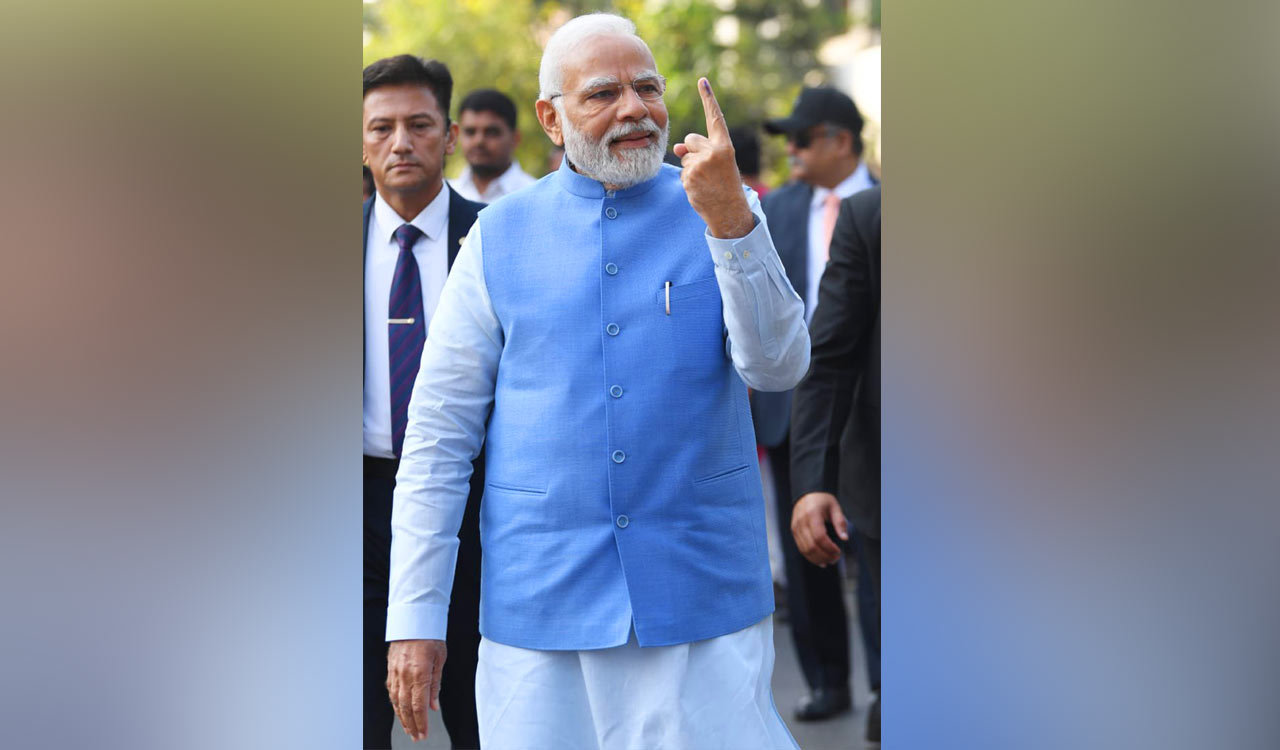 Gujarat Polls Second Phase Pm Modi Casts Vote In Ahmedabad Telangana Today