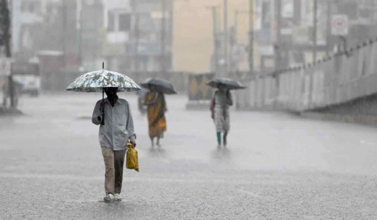 Hyderabad Rains Moderate Spells Continue Yellow Alert Issued For