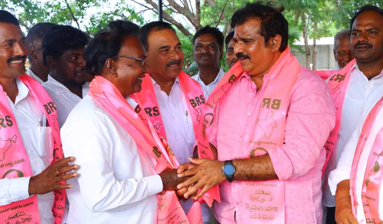 Congress cadre joins BRS in Andole-Telangana Today Congress cadre joins BRS in Andole-Telangana Today
