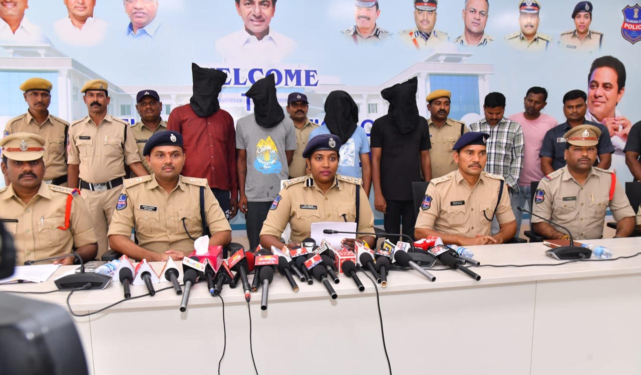 Peddapalli Ntpc Police Crack Realtor Murder Case Within 24 Hours