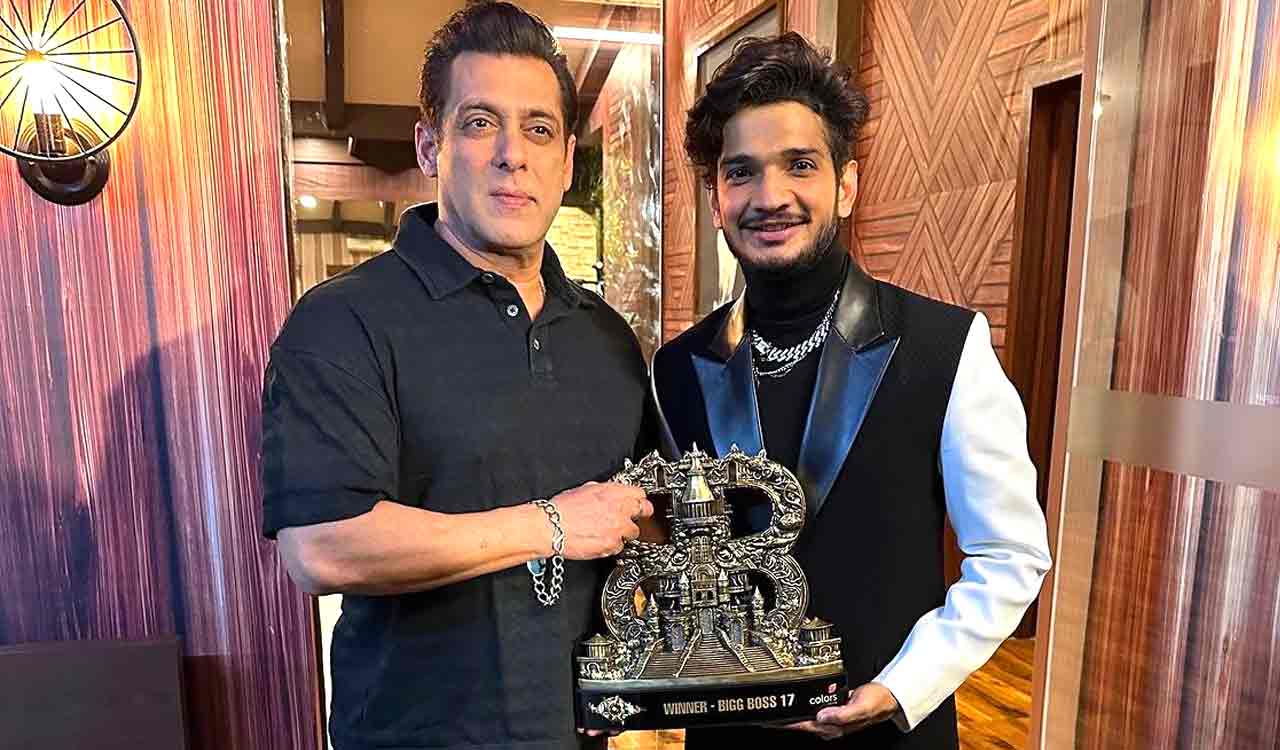 ‘bigg Boss 17 Winner Munawar Faruqui Shares Picture With Salman Khan