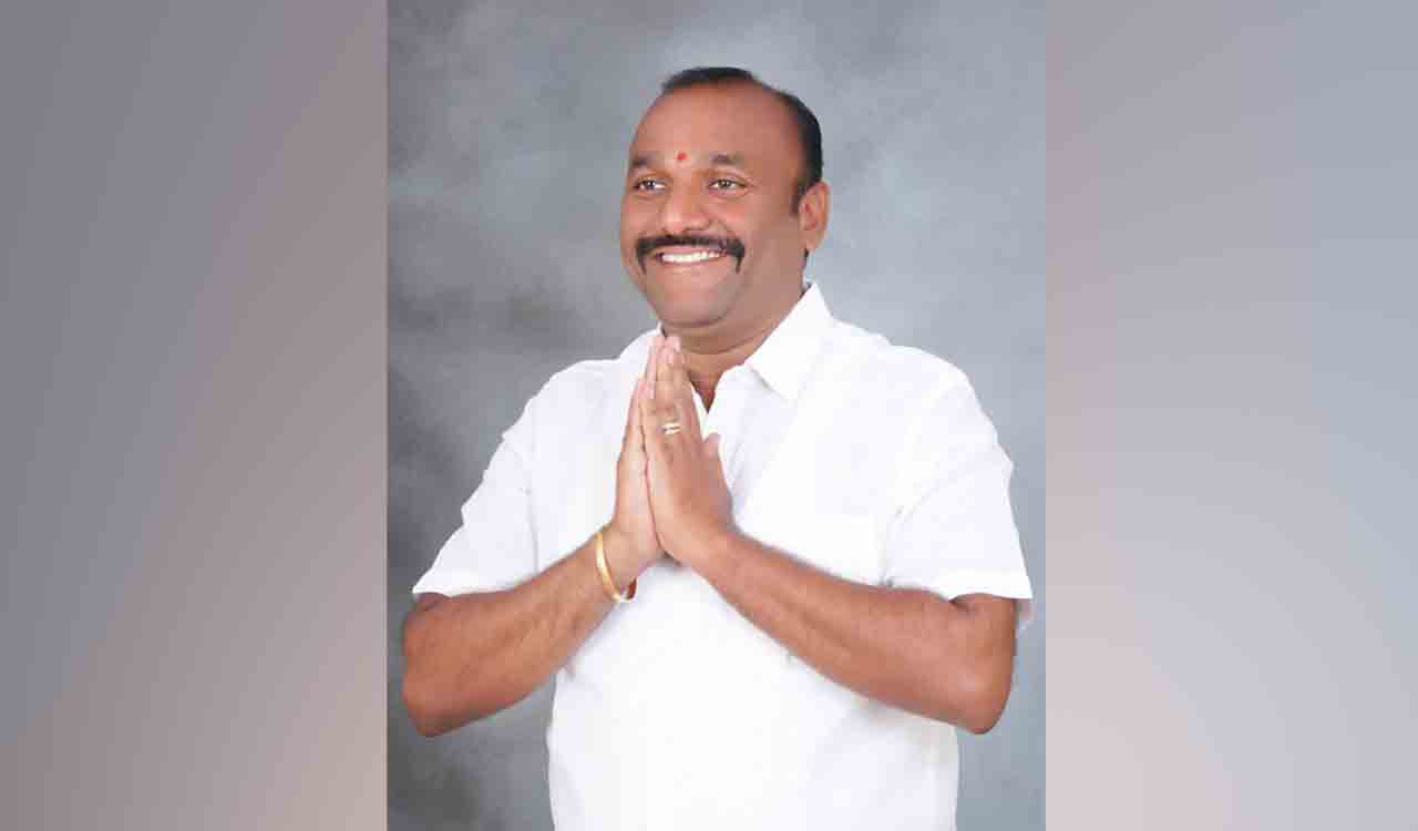 Kcr Announces Naveen Kumar Reddy As Brs Candidate For Mahabubnagar Mlc Bypoll Telangana Today 