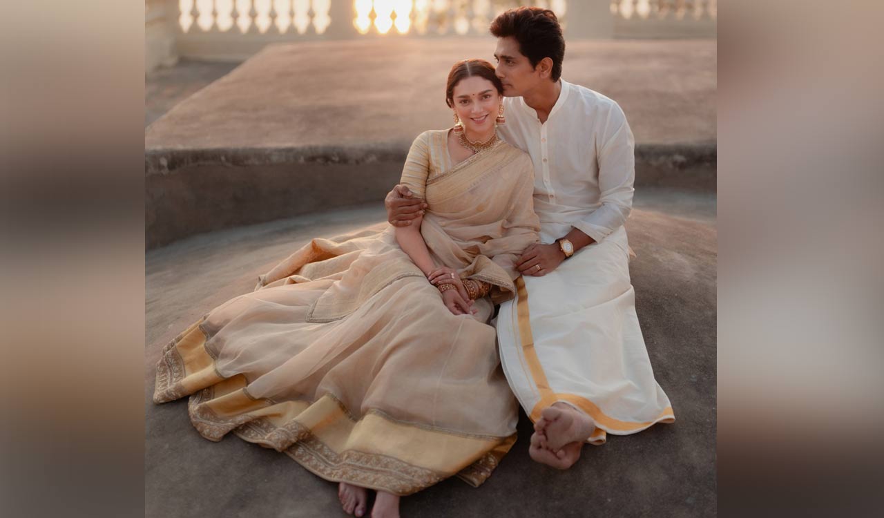 Wishes pour in from Bollywood for Aditi, Siddharth as they become ‘Mrs ...