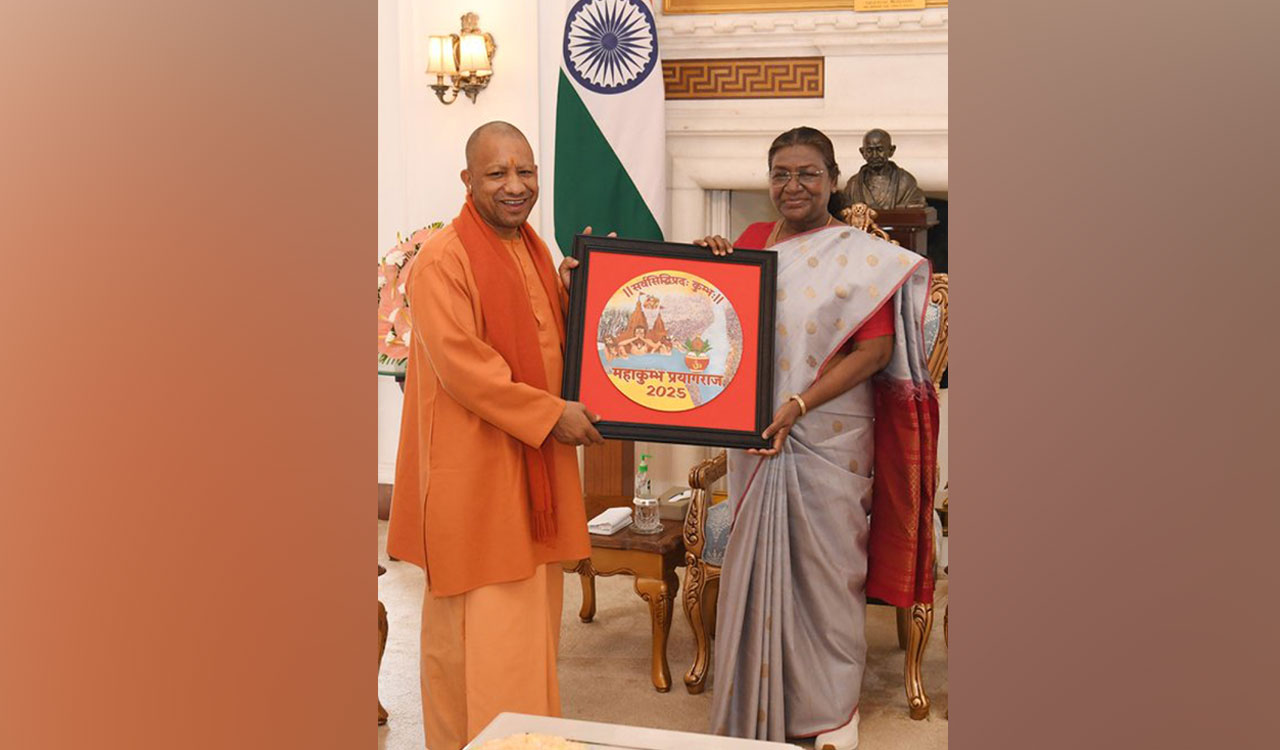 Maha Kumbh 2025 Cm Yogi Adityanath Asks Officials To Prepare For Mauni ... Maha Kumbh 2025 Cm Yogi Adityanath Asks Officials To Prepare For Mauni ...