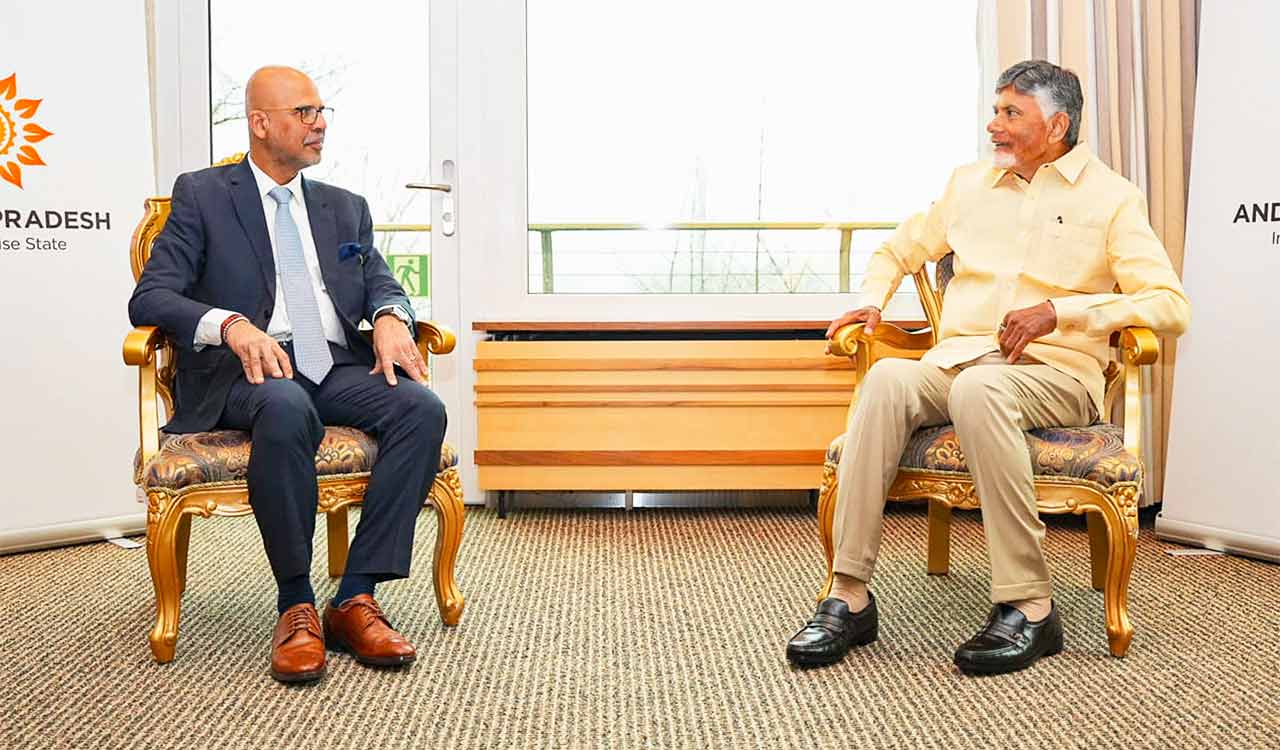 Chandrababu Naidu wants everyone to adopt Artificial Intelligence ... Chandrababu Naidu wants everyone to adopt Artificial Intelligence ...